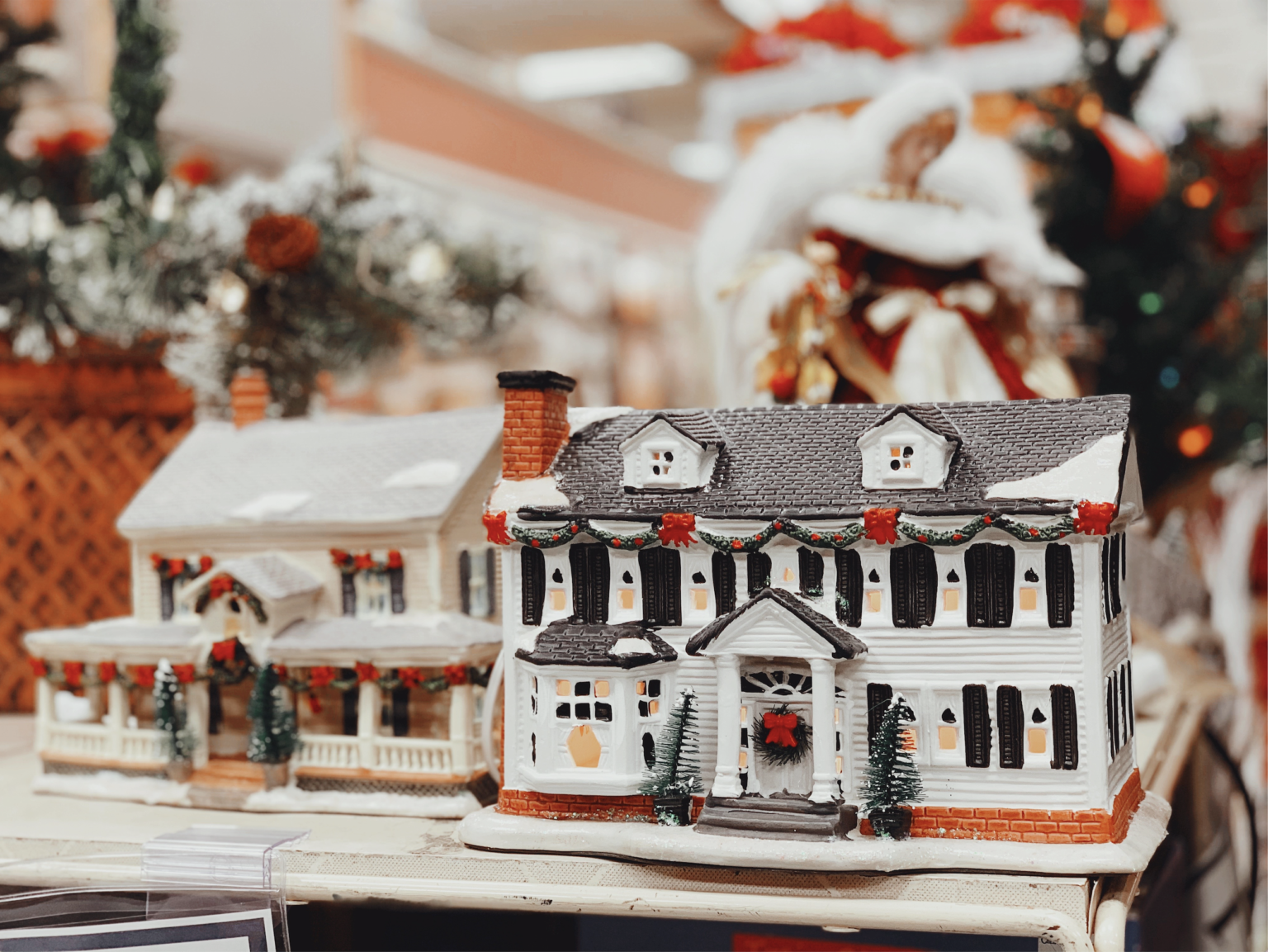 Christmas Living Room Decor with Christmas Tree Shops andThat ...